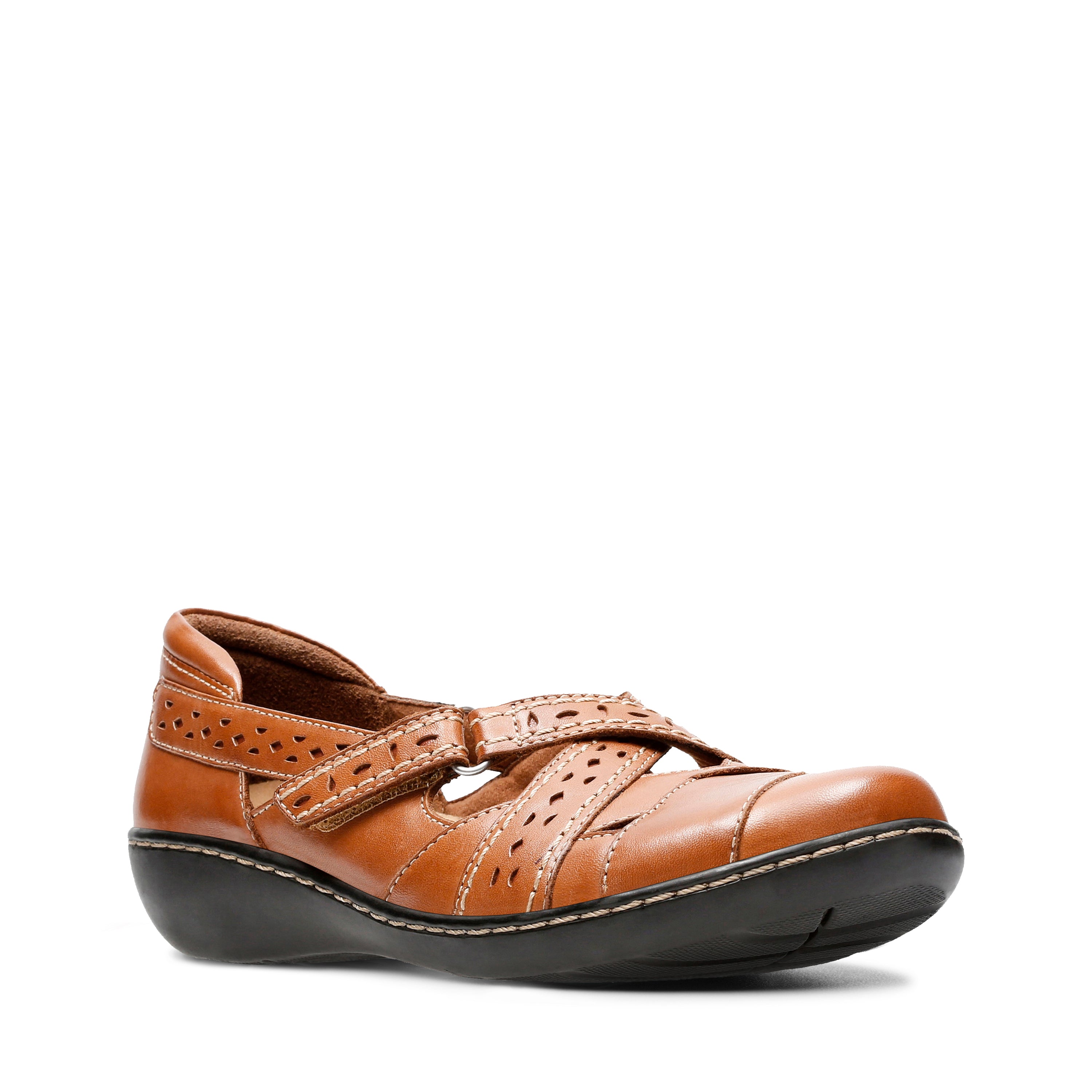 Clarks Ashland Spin Q Tan Women's – Brown's Shoe Fit Co. Longview
